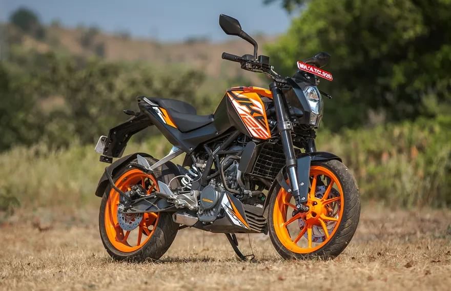 KTM 125 Duke Price in India 2025, Full Specs & Review | Smartprix