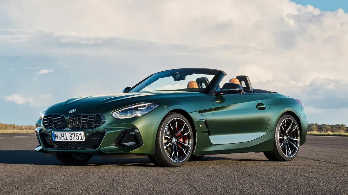 BMW Z4 Price in India 2026, Full Specs & Review | Smartprix