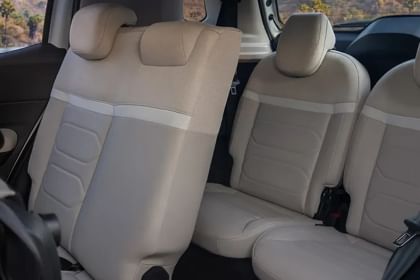 Citroen Aircross Turbo Max AT 7 Seater Price in India 2025, Full Specs ...