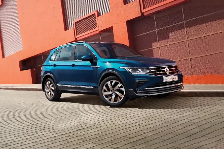 Volkswagen Tiguan 2.0 TSI Elegance - Price in India (May 2026), Specs ...