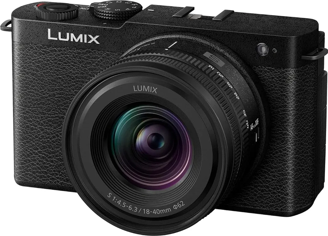 Panasonic Lumix S9 24MP Mirrorless Camera with Lumix 18-40mm F/4.5-6.3 ...
