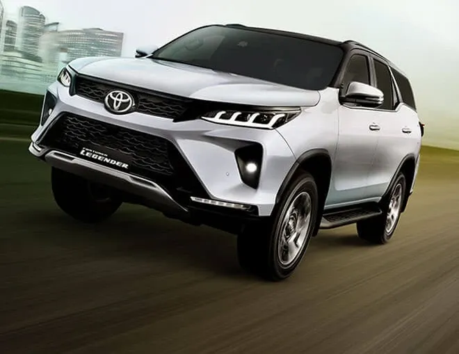 Toyota Fortuner Legender Price in India 2025, Full Specs & Review ...