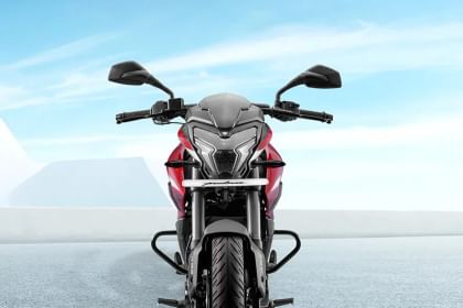 Bajaj Pulsar NS200 Price in India 2025, Full Specs & Review | Smartprix