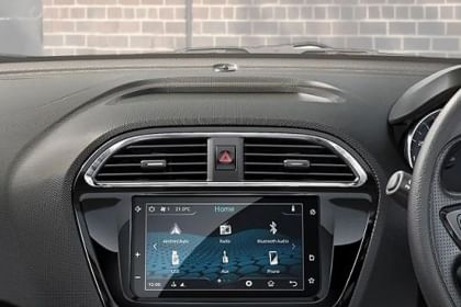 Tata Tiago XE Price in India 2025, Full Specs & Review | Smartprix