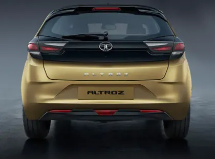 Tata Altroz XZ Price in India 2025, Full Specs & Review | Smartprix