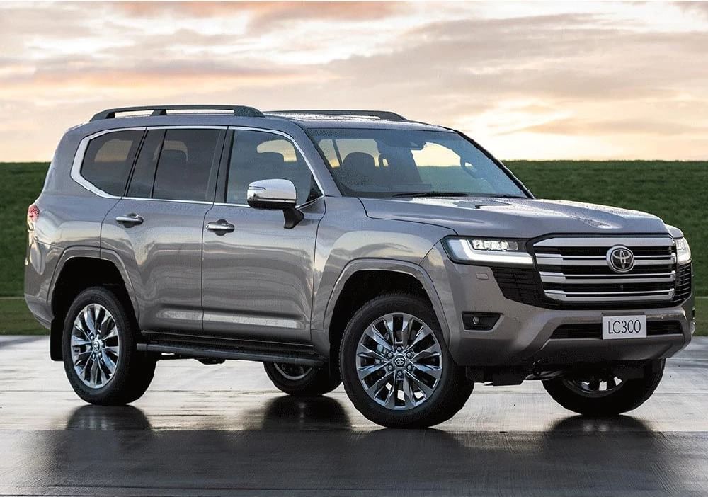 Toyota Land Cruiser Price in India 2025, Full Specs & Review | Smartprix