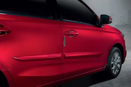 Honda Amaze Elite Edition CVT Price in India 2024, Full Specs & Review ...