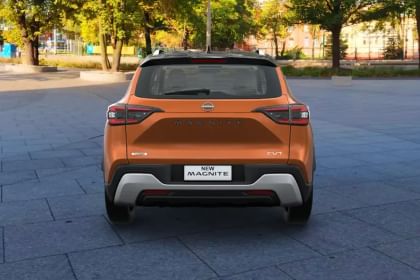 Nissan Magnite Price in India 2025, Full Specs & Review | Smartprix
