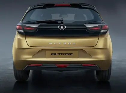 Tata Altroz XE CNG Price in India 2025, Full Specs & Review | Smartprix