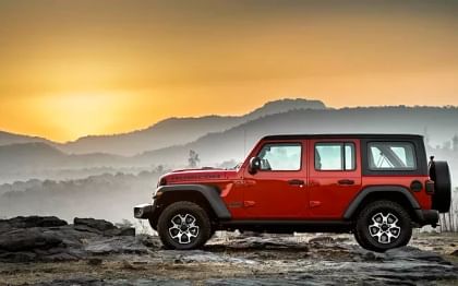 Jeep Wrangler Ultimate Price in India 2024, Full Specs & Review | Smartprix