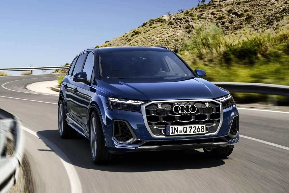 Audi Q7 - Price in India (May 2026), Specs, Reviews | Smartprix