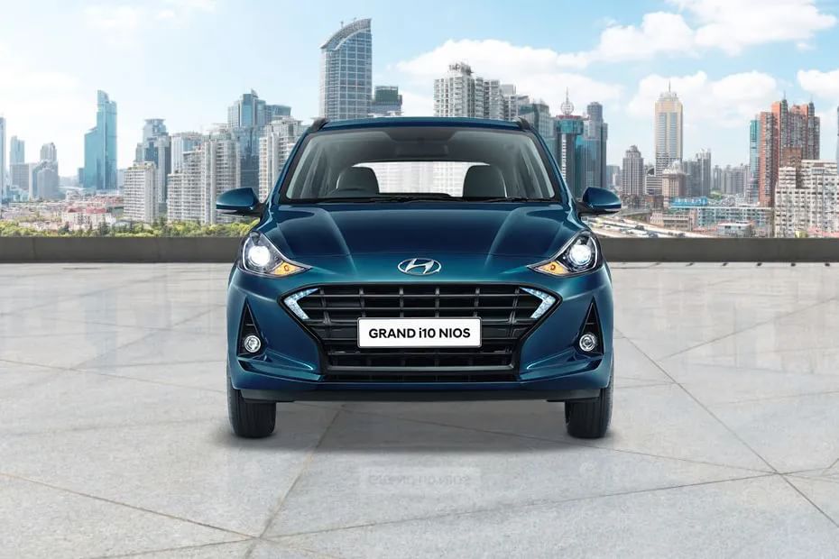 Hyundai Grand i10 Nios Era Price in India 2024, Full Specs & Review ...