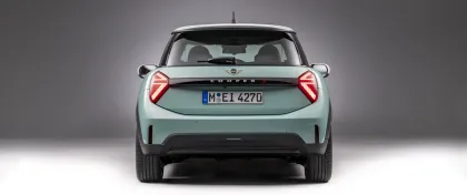 Mini Cooper S 2024 Price in India 2025, Full Specs & Review | Smartprix