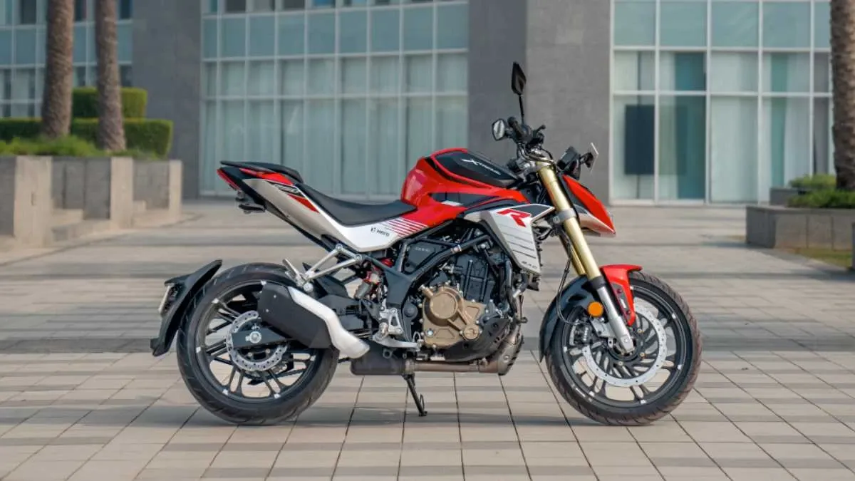 Hero Xtreme 250R Price in India 2025, Full Specs & Review | Smartprix