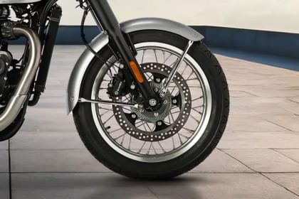 BSA Gold Star 650 Shadow Black Price in India 2025, Full Specs & Review ...