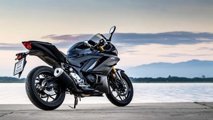 Yamaha R3 Price in India 2024, Full Specs & Review | Smartprix