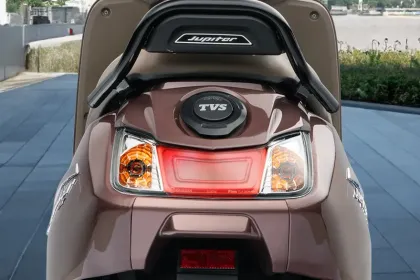 TVS Jupiter SMW Price in India 2025, Full Specs & Review | Smartprix