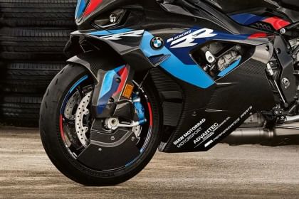 BMW M 1000 RR Price in India 2025, Full Specs & Review | Smartprix