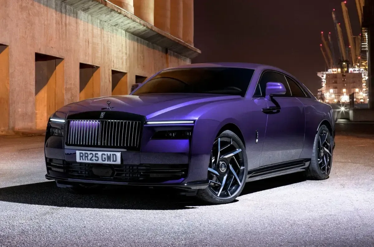 Rolls Royce Spectre Price in India 2025, Full Specs & Review | Smartprix