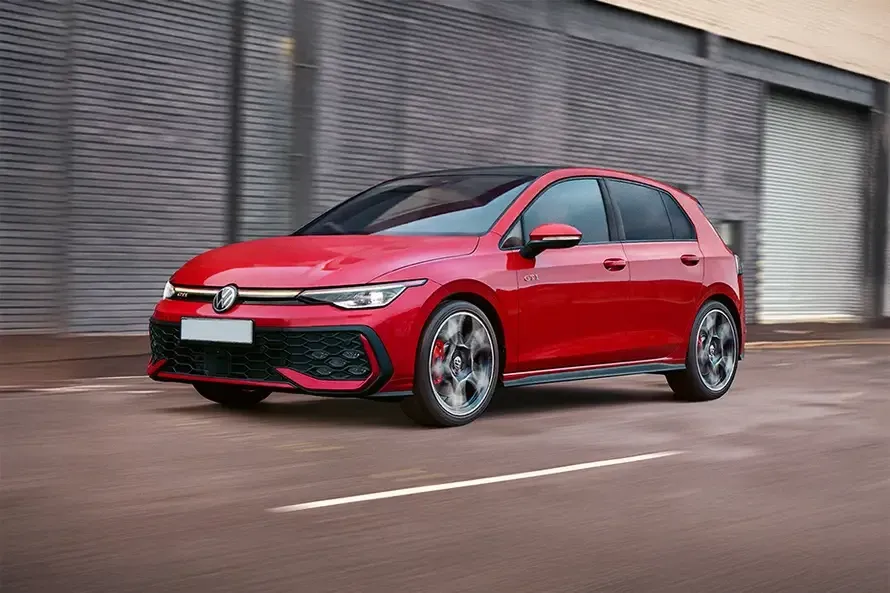 Volkswagen Golf GTI Price in India 2025, Full Specs & Review | Smartprix