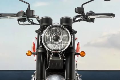 BSA Gold Star 650 Shadow Black Price in India 2025, Full Specs & Review ...