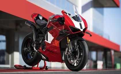 Ducati Panigale V4 Price in India 2025, Full Specs & Review | Smartprix