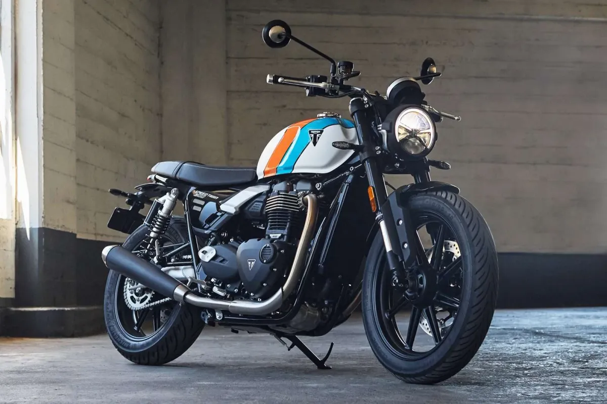 Triumph Speed Twin 900 Dual Tone - Price in India (Apr 2026), Specs ...