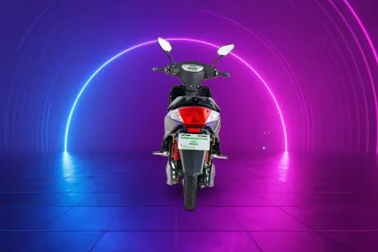 Kinetic Green Zing Big B Price in India 2025, Full Specs & Review ...