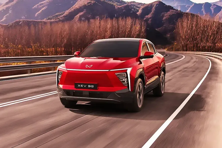 Mahindra XEV 9e Pack Three 79kWh Price in India 2025, Full Specs ...