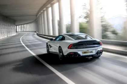 Aston Martin Vanquish Price in India 2025, Full Specs & Review | Smartprix