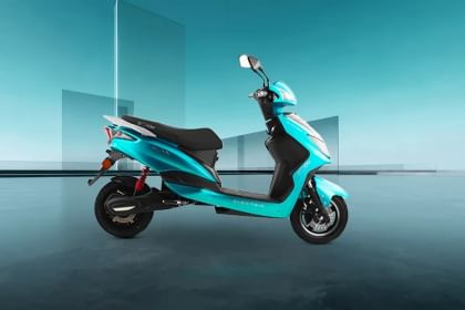 Kinetic Green Zoom Price in India 2024, Full Specs & Review | Smartprix