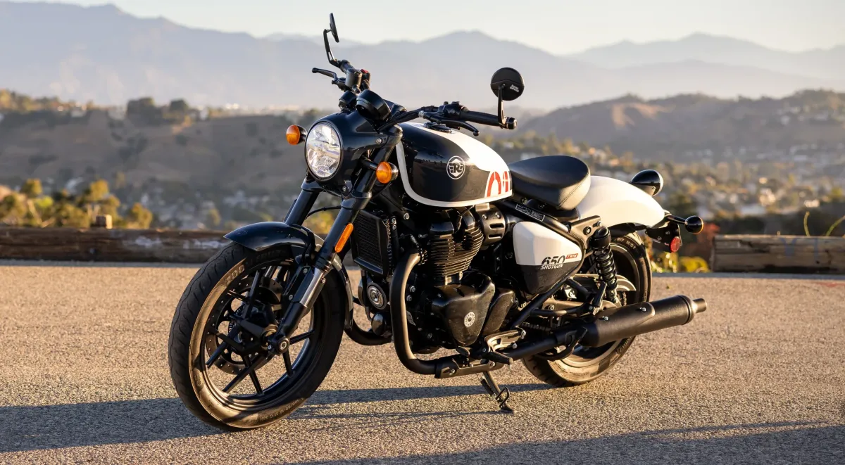 Royal Enfield Shotgun 650 Price in India 2025, Full Specs & Review ...