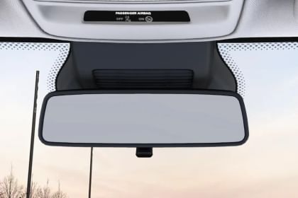 MG Astor Sharp Pro CVT Price in India 2024, Full Specs & Review | Smartprix