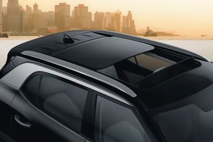 Hyundai Creta SX(O) Diesel AT Price in India 2025, Full Specs & Review ...