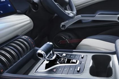 BYD Atto 3 Dynamic Price in India 2024, Full Specs & Review | Smartprix