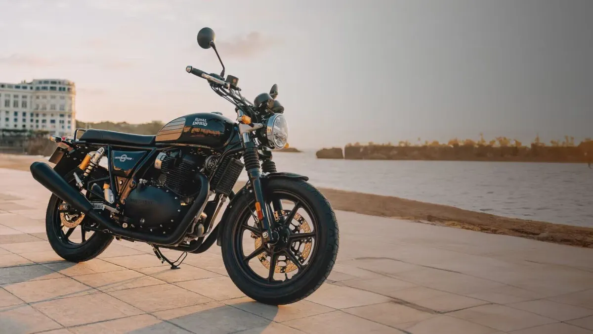 Royal Enfield Interceptor 650 Price in India 2025, Full Specs & Review ...